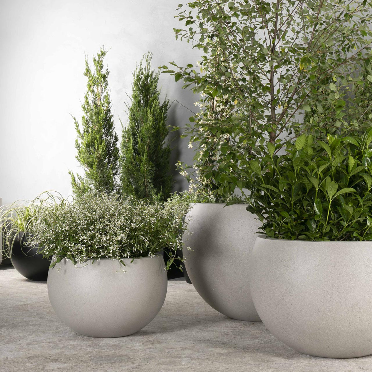 NEW Lightweight Indoor Ball Planter Pot in Grey Stone – Terrace Outdoor ...